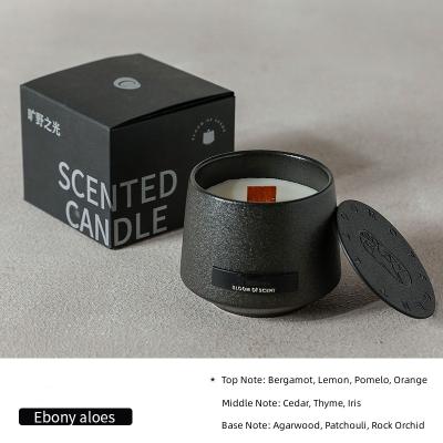 Cina Fragranze regalo in ceramica nera personalizzato candela profumata per la decorazione domestica in vendita