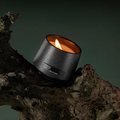 Cina Fragranze regalo in ceramica nera personalizzato candela profumata per la decorazione domestica in vendita