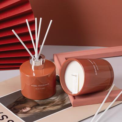 China Bemerkte die Bijenwaskaars Reed Diffuser Home Fragrance Gift met Stokken 150g wordt geplaatst Te koop