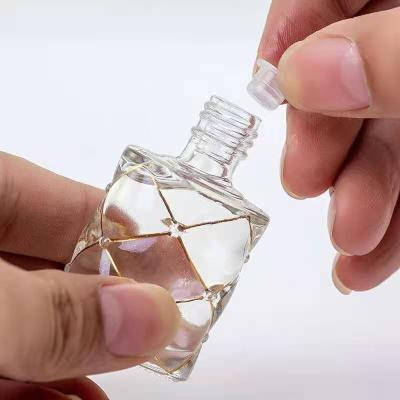 China Fragrância 2021 de lingüeta do óleo do perfume do perfume do difusor do carro pequeno da marca própria para a decoração à venda