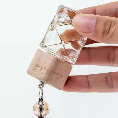China Fragrância 2021 de lingüeta do óleo do perfume do perfume do difusor do carro pequeno da marca própria para a decoração à venda