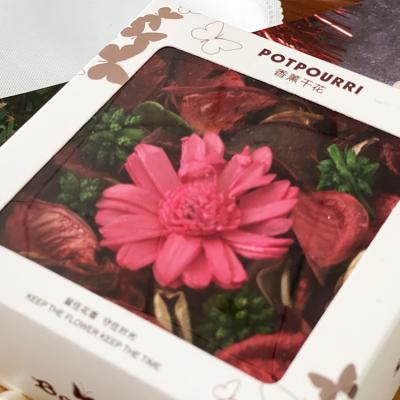 Cina L'OEM ha sentito Rose Petal Potpourri Dry Flower 110g per la primavera in vendita
