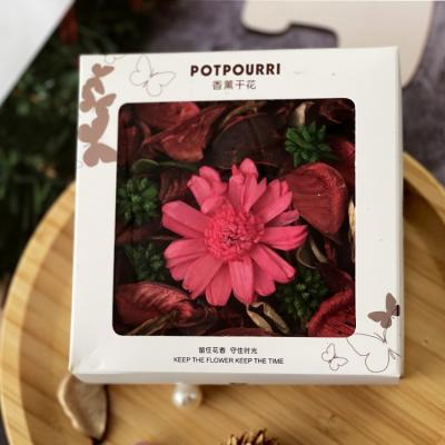 Cina L'OEM ha sentito Rose Petal Potpourri Dry Flower 110g per la primavera in vendita