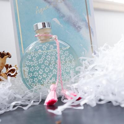 Cina Regalo di lusso di Reed Diffuser 130ml dell'aroma messo con il nodo rosa e la scatola rigida in vendita