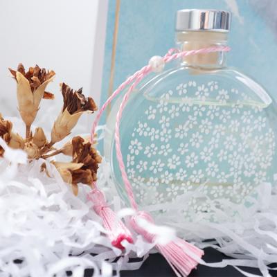 Cina Regalo di lusso di Reed Diffuser 130ml dell'aroma messo con il nodo rosa e la scatola rigida in vendita