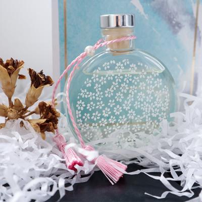 Cina Regalo di lusso di Reed Diffuser 130ml dell'aroma messo con il nodo rosa e la scatola rigida in vendita