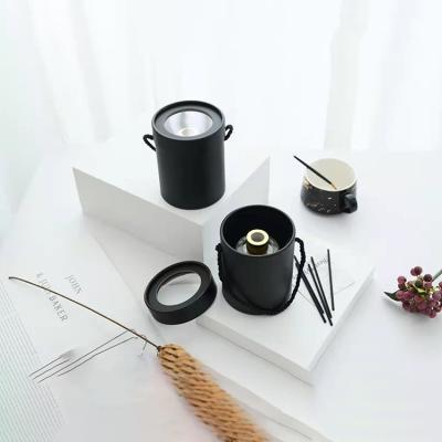 Cina Amber Patchouli Glass Reed Diffuser Mini Reed Diffuser For Bathroom in vendita