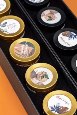 China Aroma Bemerkte Woodwick Tin Can Candle Gold Black voor Reis Te koop