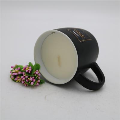 Cina Candela profumata della tazza di tè di Matte Black Ceramic Citronella Candle in vendita