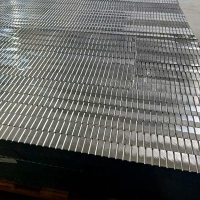 Cina Alluminio scanalato alta precisione del centro di favo per ventilazione in vendita