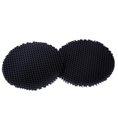 Cina Apertura ultra piccola 1.40mm Aluminum Honeycomb Grid Core per la luce LED Anti Vertigini in vendita