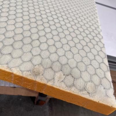 China Aluminum Honeycomb Core Filled With Foam Material Has Good Thermal Insulation Performance for sale