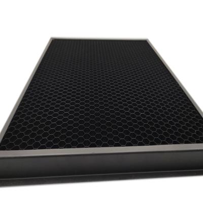 Cina microporoso di alluminio della feritoia anabbagliante del favo di 110mm in vendita