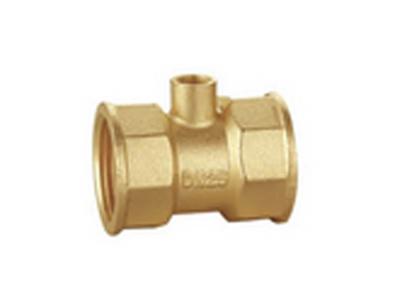 Cina Valvola a sfera a tre corsie del riscaldamento di DN40 Hydronic 232 PSI con l'azionatore del motore di punto in vendita