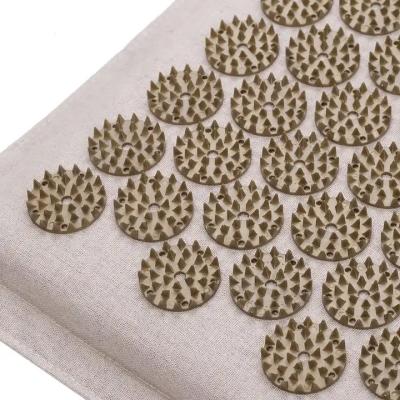 中国 Coconut inner Pure Cotton Acupressure Mat and Pillow Set 販売のため