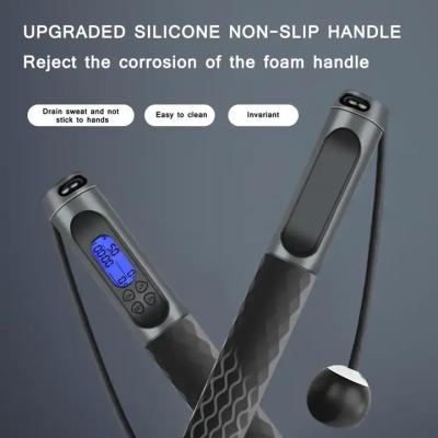 中国 Fitness equipment Weighted Speed Skipping Rope Digital Smart Cordless Jump Rope with Counter 販売のため