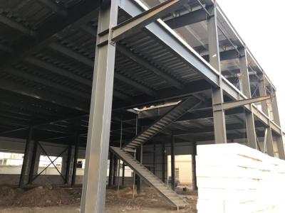 China Q345 de Gebouwen van de Staalworkshop met Grote Duidelijke Spanwijdte Hoge Plafonds voor Industrieel Te koop