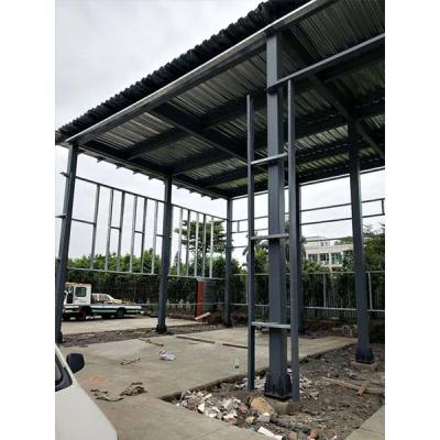 China Lichte staalframe staalstructuur magazijn fabricage gebouw voor lage onderhoudskosten Te koop