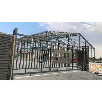 China Armazém de estrutura de aço galvanizado de seção H com janelas de liga de alumínio à venda