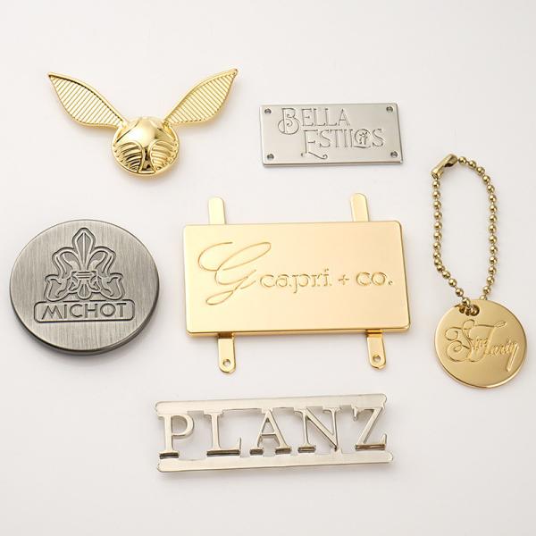 Quality Eco-friendly Custom Hanging Letters Tag User-Friendly Brushed Gunmetal Engraving for sale