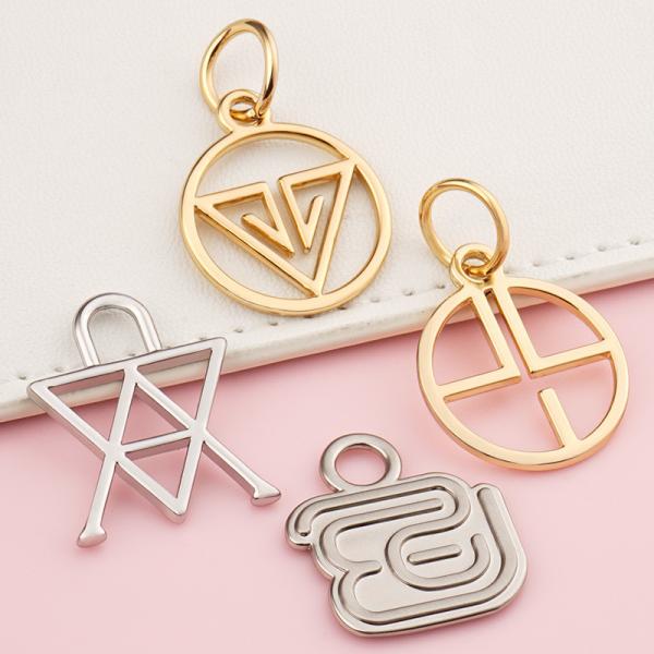 Quality Handbag Hanging Logo Tag Round Hang Embossed Metal Bag Logo for User-Friendly for sale