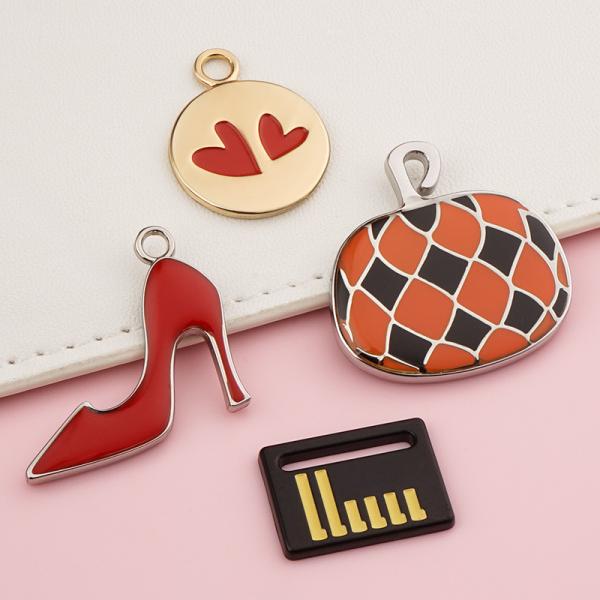 Quality Handbag Hardware Accessories Round Metal Hanging Tag with Customized Shape Metal for sale