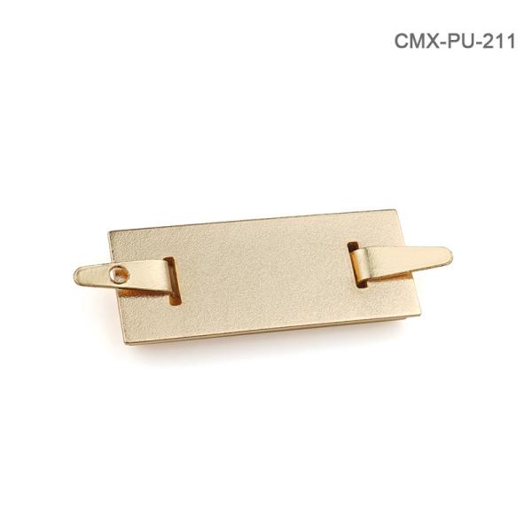Quality Handbag Gold Metal Label Customized Size 2 Prong Label with Nickle-Free Material for sale