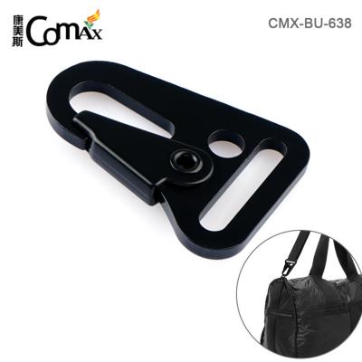 Cina 25mm Black Spring Metal Hook Buckle Clip for Bag Straps Convenient and Versatile in vendita