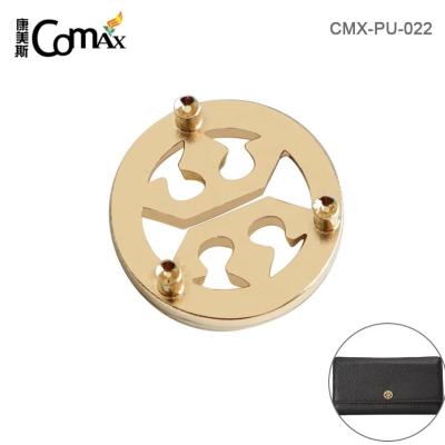 中国 Handbag Custom Metal Logo Eco-friendly Name Plate for Round Hollow Purse 販売のため
