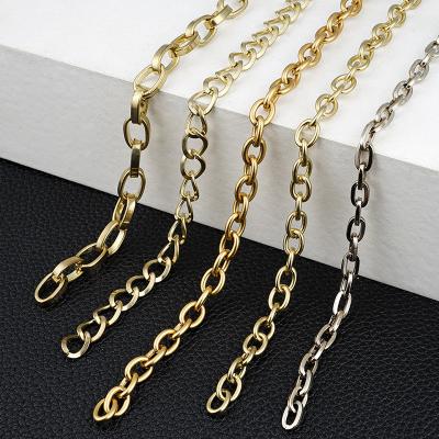 Cina Customized Handbag Hardware Decoration O Shape Golden Chain for Prevent Fade Surface in vendita