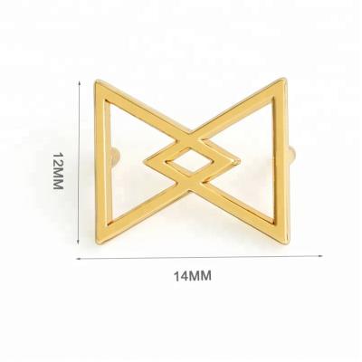 China Tag Design Small Metal Nameplate For Purse Custom Gold Metal Logo Bag Accessories Te koop
