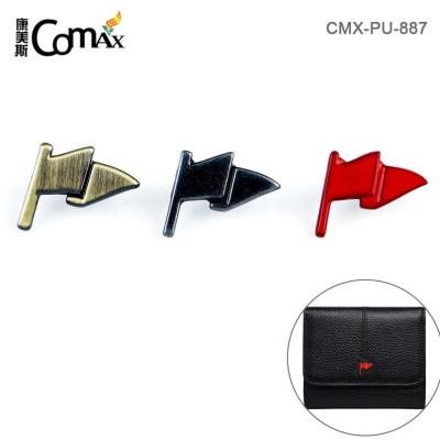 China Customized Metal Logo Name Tag for Bags and Purses Small Red Custom Flag Shape à venda