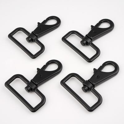 Cina Standard Size Black Swivel Dog Hook Snap Leash Metal 38mm for Computer Shoulder Strap in vendita
