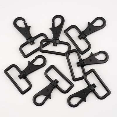 Cina Standard Size Black Swivel Dog Hook Snap Leash Metal 38mm for Computer Shoulder Strap in vendita