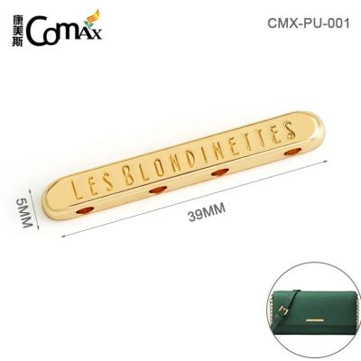 中国 Customized Engraved Logo Pendant Nickel-free Gold Plated Metal Jewelry Tag with Holes 販売のため