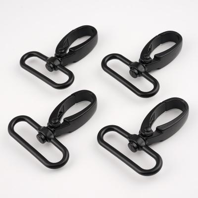 Cina 38mm Bag Parts Handbag Strap Clasp Hook with Eco-friendly Material and Design in vendita