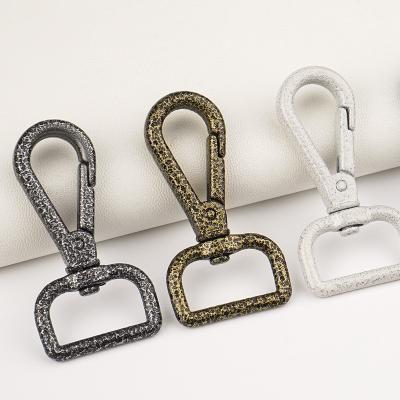 Cina 20mm Metal Lanyard Swivel Hook User-Friendly and Bronze Webbing Spring Snap Hook in vendita