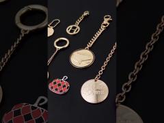 Custom Engraving Zinc Alloy Metal Hanging Bag Logo Letter Charm for Bogg Bag Customer Size