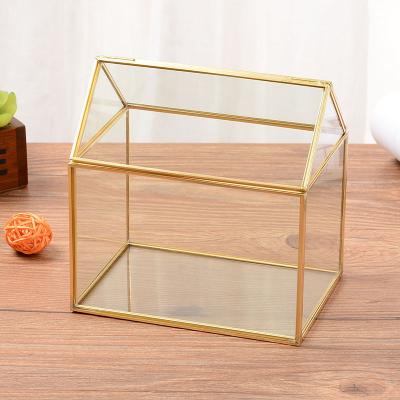 China Golden Geometric Glass Terrarium Decorative Tabletop Plants Container for sale