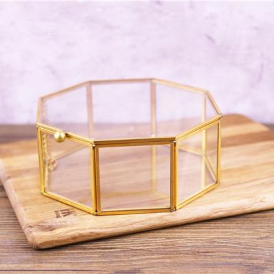 China Golden Glass Jewellery Storage Box for Home/Wedding Decoration for sale