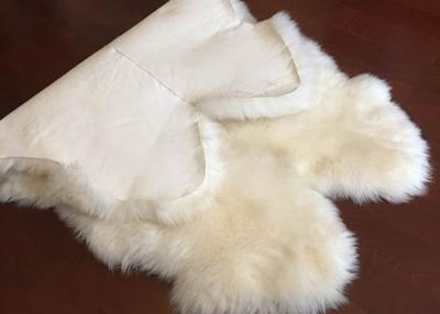 Cina Quattro coperte genuine della pelle di pecora del cuoio, coperta domestica naturale crema bianca della pelle di pecora  in vendita