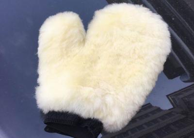 Beige dettagliante del guanto mezzo del lavaggio della pelle di pecora dell'autolavaggio del guanto mezzo dell'automobile spessa genuina della lana