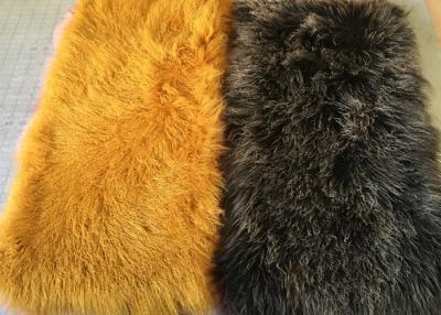 中国 紫色の長い毛の冬の衣服を作るために防風モンゴルの羊皮の敷物 販売のため