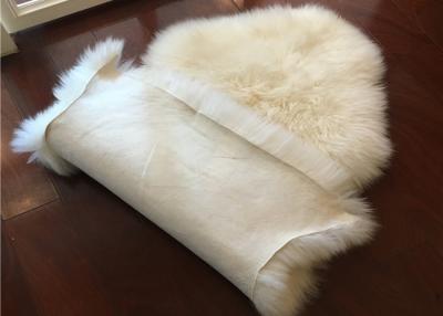 Cina Quadrato lungo bianco naturale del tappeto della pelle di pecora della Nuova Zelanda della lana della coperta reale della pelle di pecora in vendita