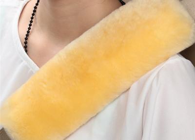 Cina Lana liscia comoda della pelle di pecora della copertura molle genuina della cintura di sicurezza per la conservazione caldo in vendita