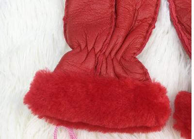 Cina Guanti della pelle di pecora dello shearling dei bambini classici, guanti genuini di Sueded dell'agnello per il bambino in vendita
