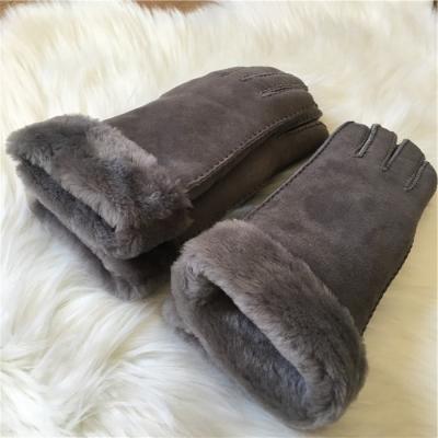 Cina Guanti di inverno della pelle di pecora delle donne 100% guanti reali fatti a mano dei guanti del rivestimento della lana in vendita