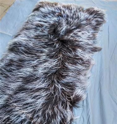 Cina La pelliccia mongola della lana d'agnello tibetana bianca naturale materiale riccia lunga della pelle di pecora si nasconde in vendita