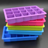 China Food Grade Silicone Ice Cube Tray 15 Cavities Square Mold Multicolor Reusable 18x12cm for sale