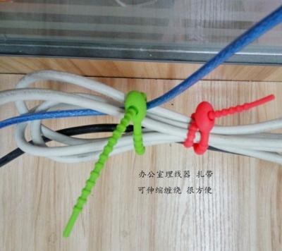 Cina La gomma siliconica multiscena insapore fornisce fascette per rilegatura riutilizzabili in vendita
